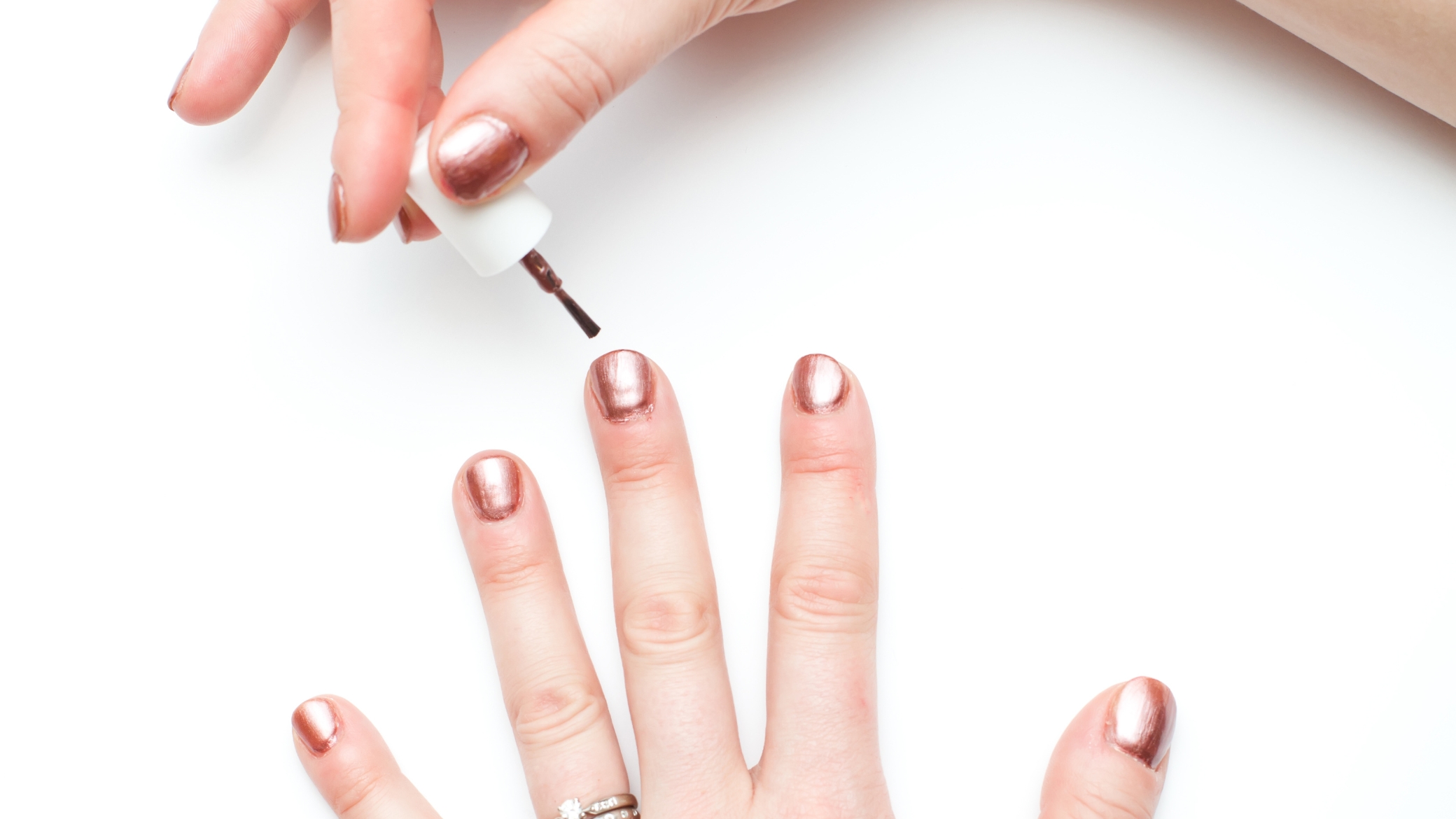 Top Best Non-Toxic Nail Paints Brands in India - The Infinity Web